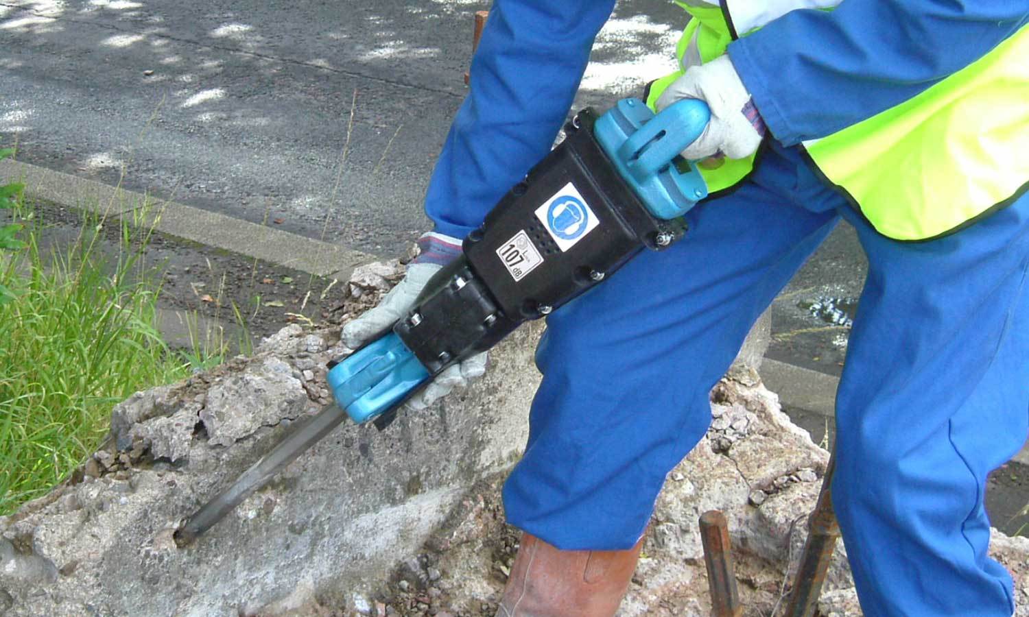 Demolition Pick - Macdonald DP11 VRS | Nixon Hire